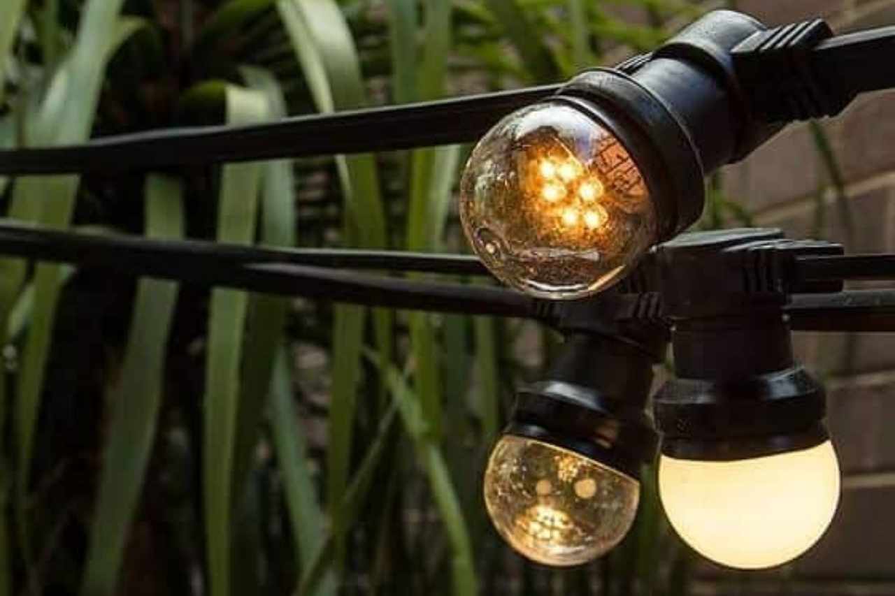 Permanent Outdoor LED Decorative Light Install in Perth – Festoon ...