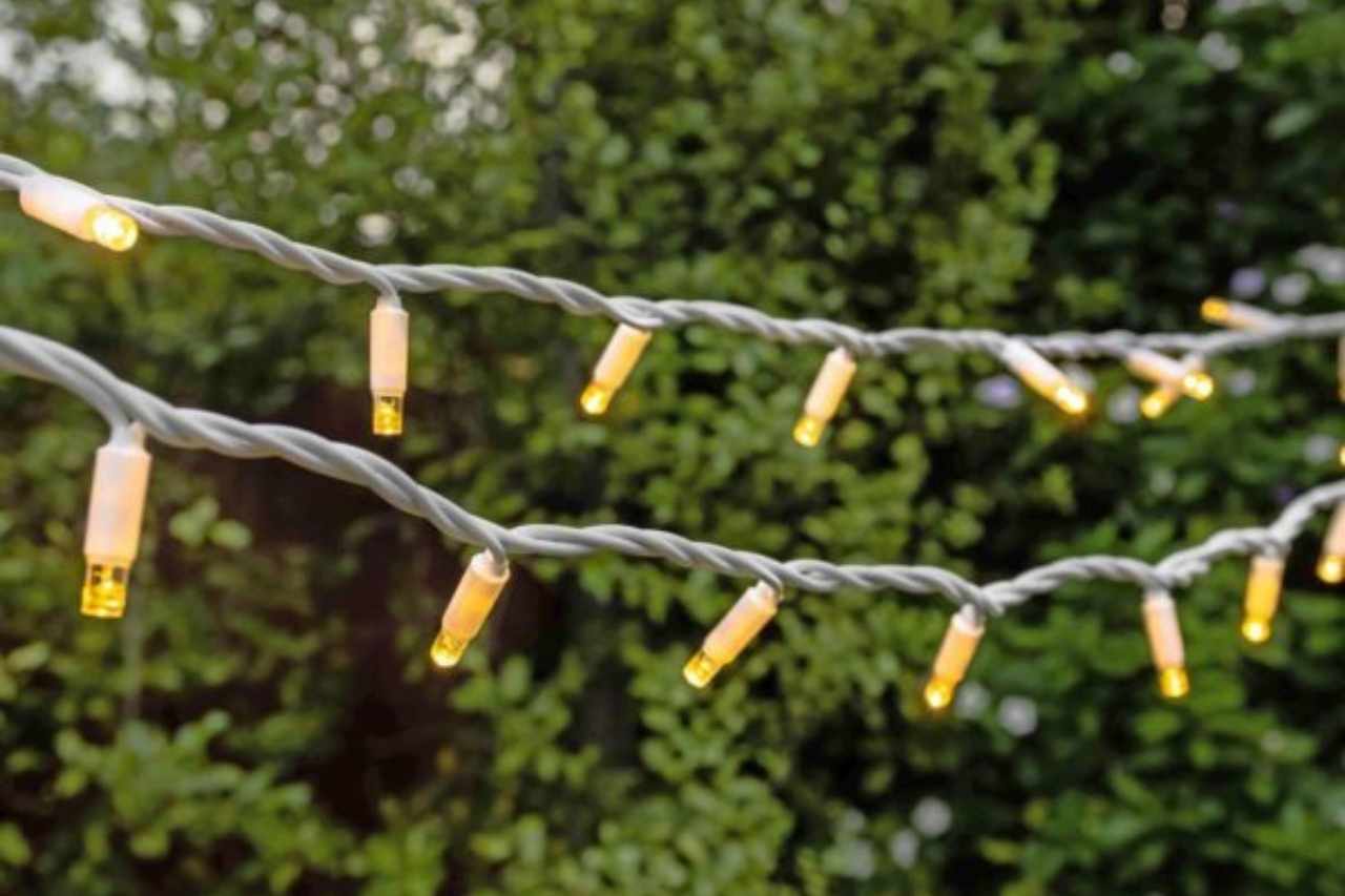 Permanent Outdoor LED Decorative Light Install in Perth – Festoon ...